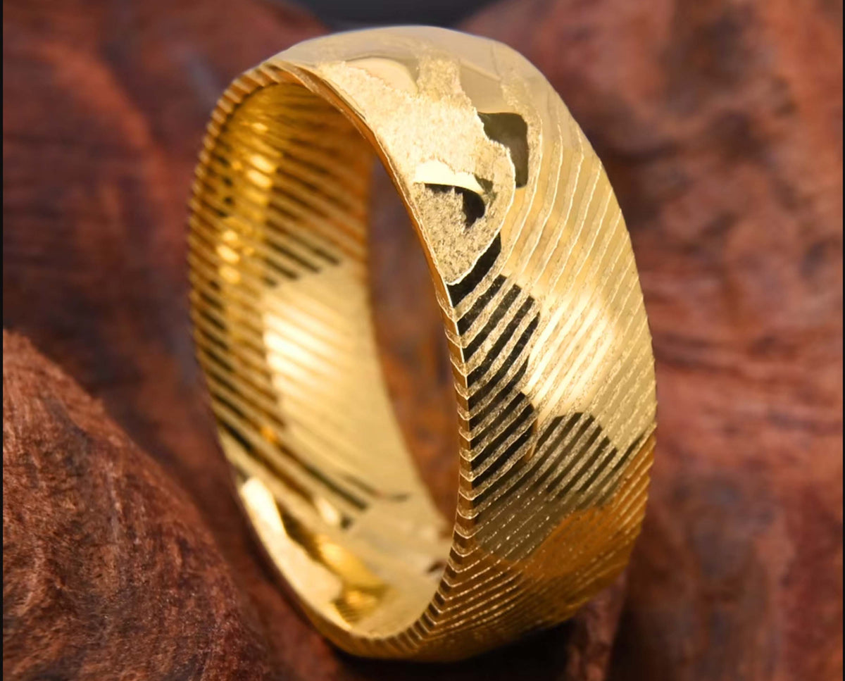 Gold Damascus Steel Ring Hammered Finish | Mens Wedding Band | 8mm ...